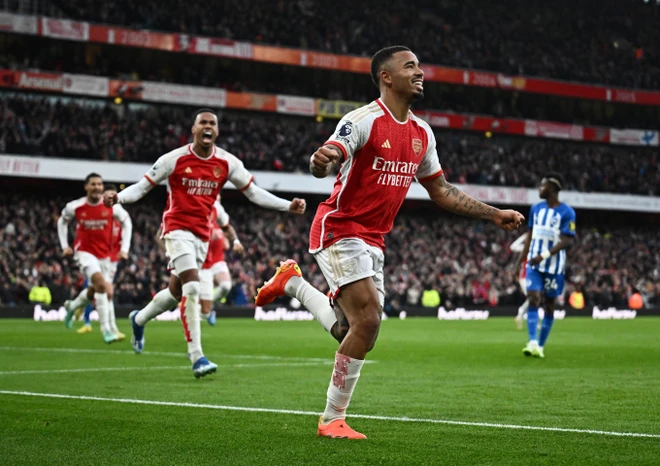 Manchester United Khiến Liverpool Mất Ngôi đầu Bảng Premier League