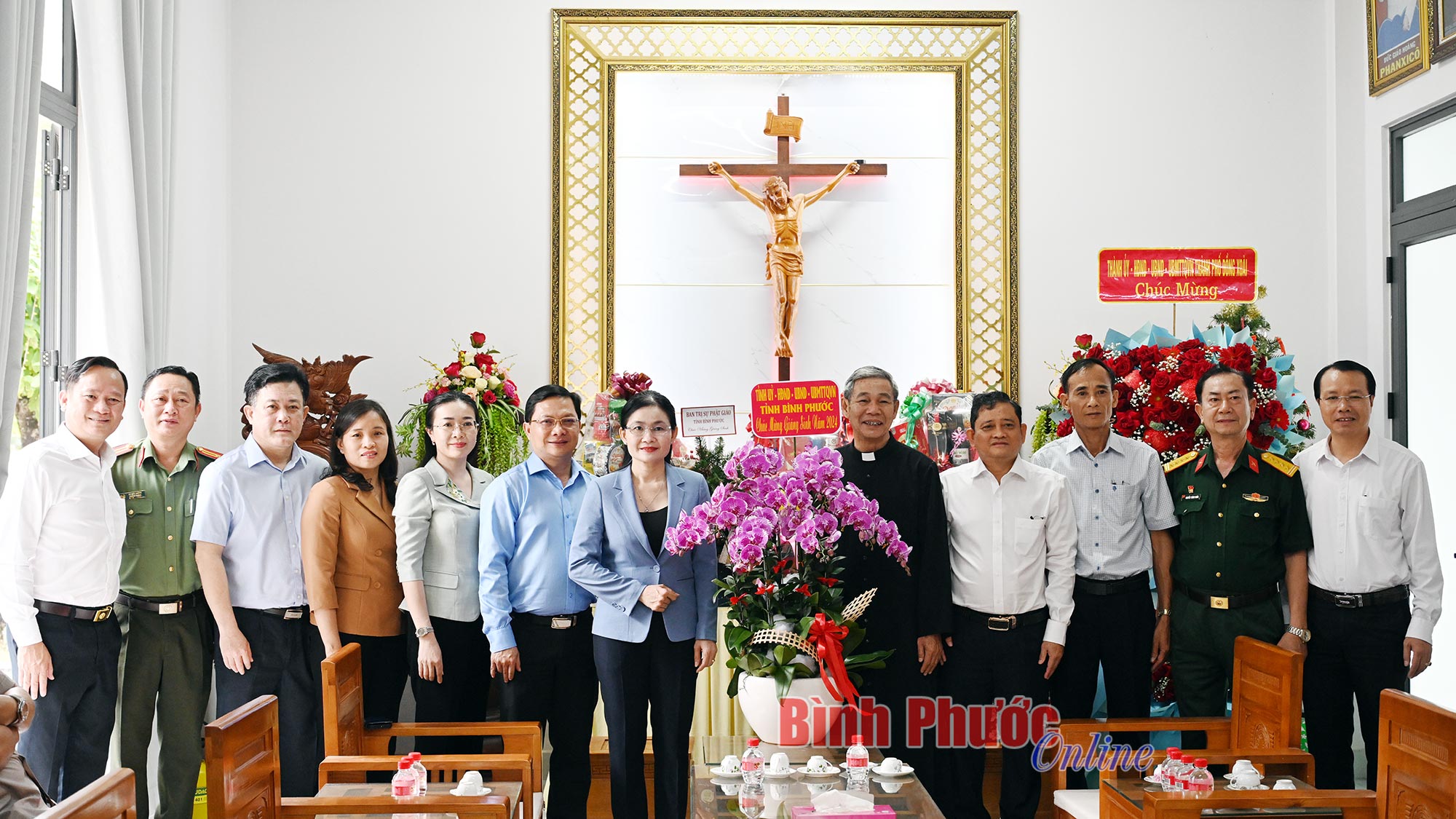 Bí thư Tỉnh ủy Tôn Ngọc Hạnh chúc mừng giáng sinh các cơ sở tôn giáo - Binh Phuoc, Tin tuc Binh ...