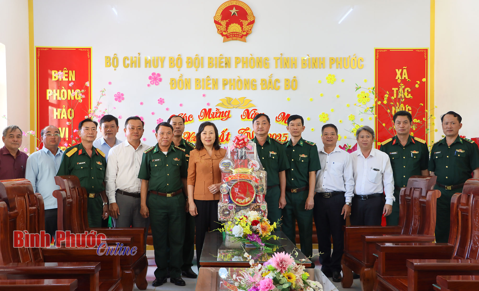 Lãnh đạo tỉnh thăm, chúc tết đồn biên phòng, lực lượng vũ trang tại Bù Gia Mập, Lộc Ninh - Binh ...