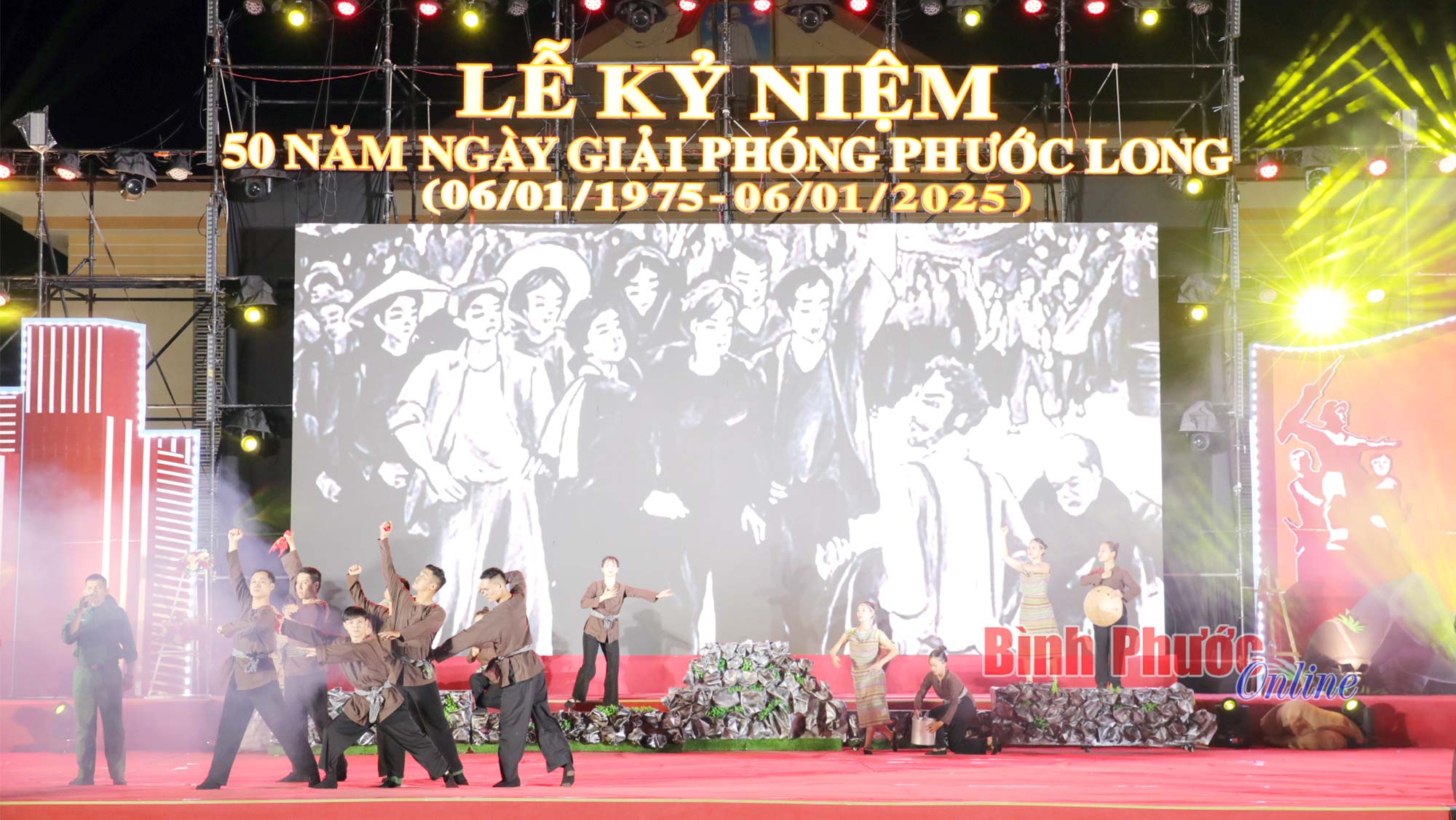 Tổng duyệt chương trình lễ kỷ niệm 50 năm giải phóng Phước Long - Binh ...