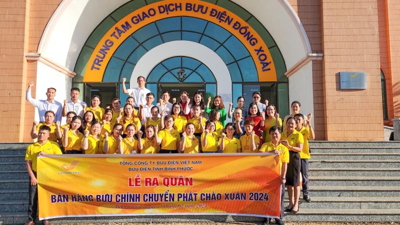 Bưu điện tỉnh ra quân bán hàng bưu chính chuyển phát Chào xuân 2024 ...