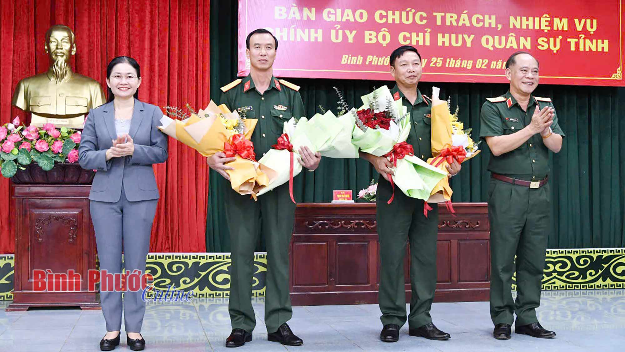 Bình Phước: Bàn giao chức trách, nhiệm vụ Chính ủy Bộ Chỉ huy Quân sự ...