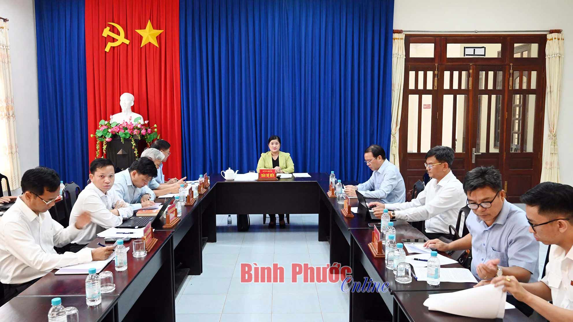 Chủ tịch UBND tỉnh Trần Tuệ Hiền tiếp công dân định kỳ - Binh Phuoc ...