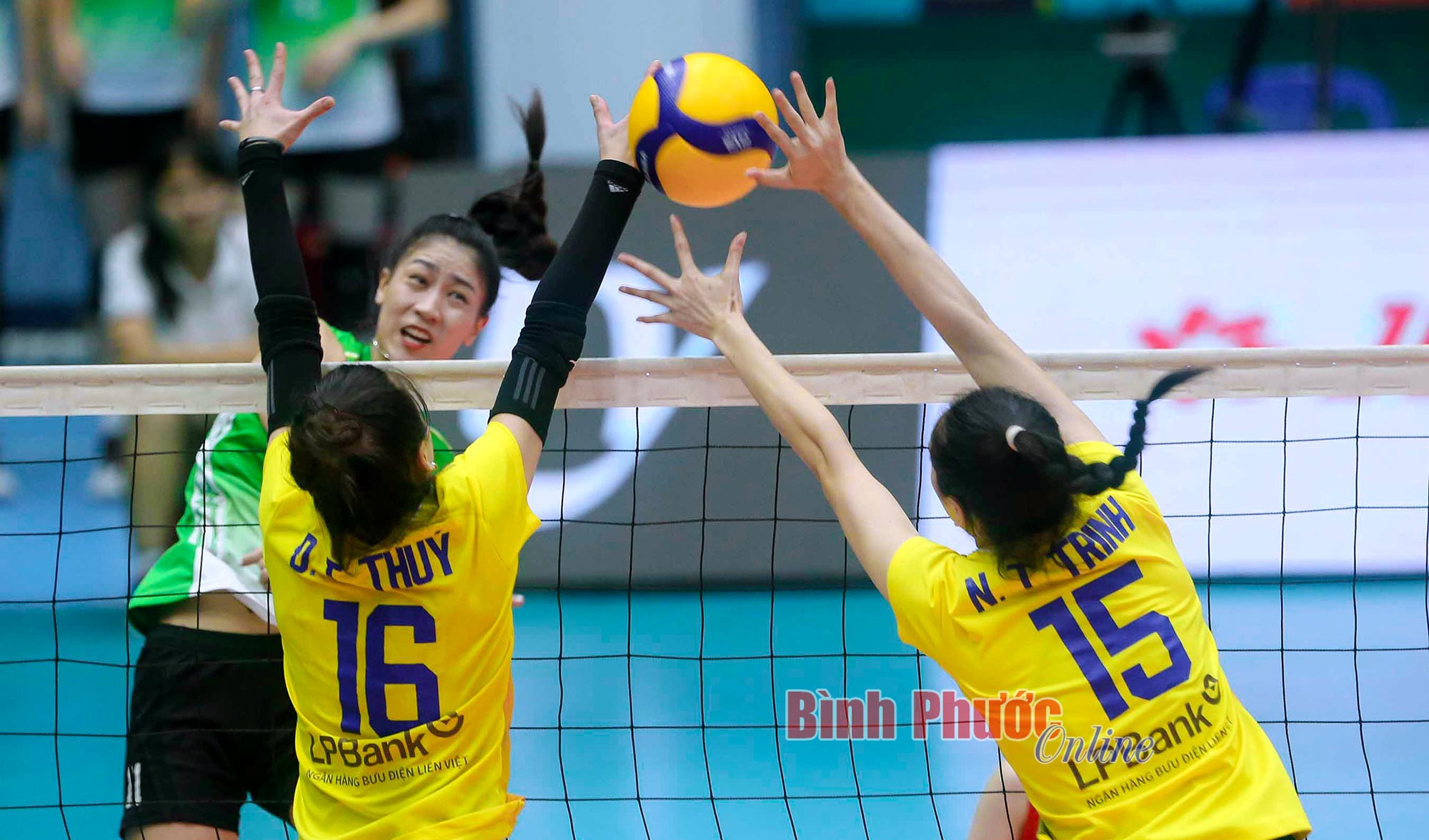 BCTT Trường Tươi Bình Phước vào bán kết Cup VTV9 - Bình Điền 2024 ...