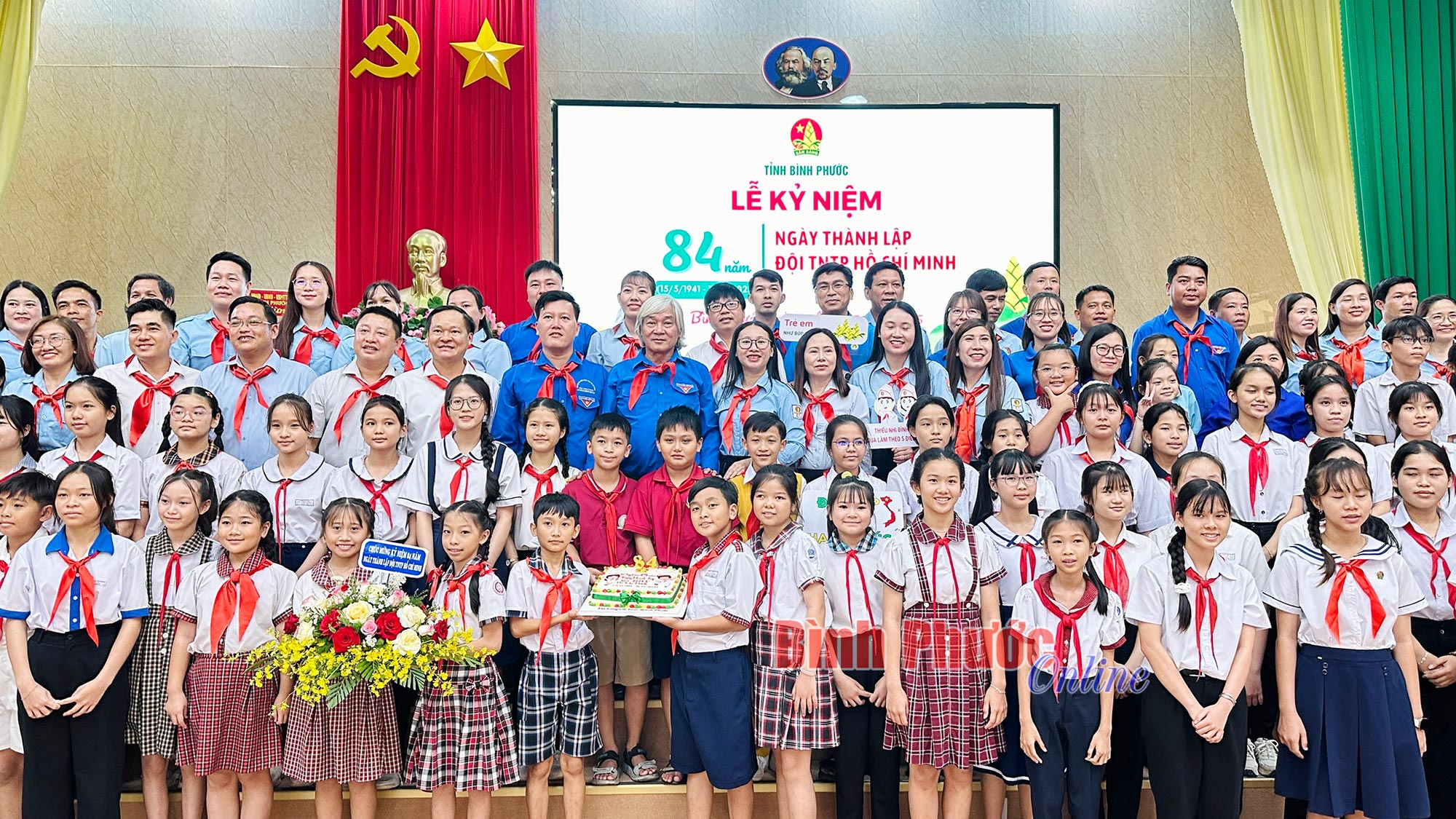Bình Phước: Tuyên dương 110 giáo viên tổng phụ trách Đội và đội viên ...