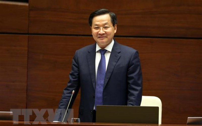Kịp thời xử lý, thay thế công chức năng lực yếu, không dám làm - Binh ...