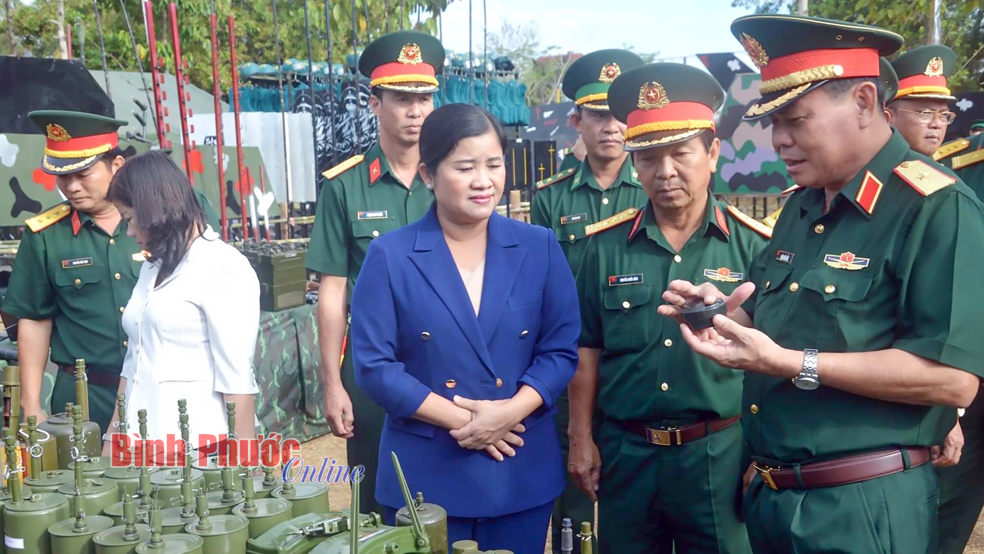 Thi đua quyết thắng xây dựng khu vực phòng thủ vững mạnh - Binh Phuoc, Tin tuc Binh Phuoc, Tin ...
