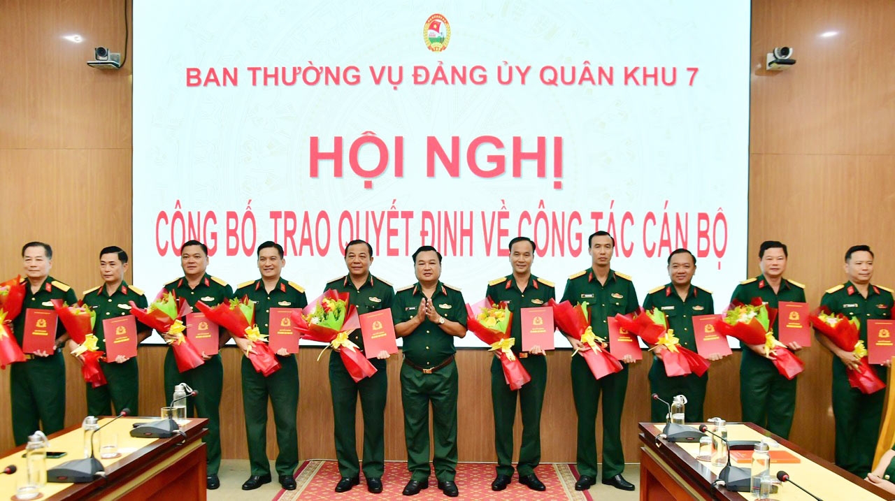 Đại tá Võ Thành Danh giữ chức Chỉ huy trưởng Bộ Chỉ huy quân sự tỉnh ...