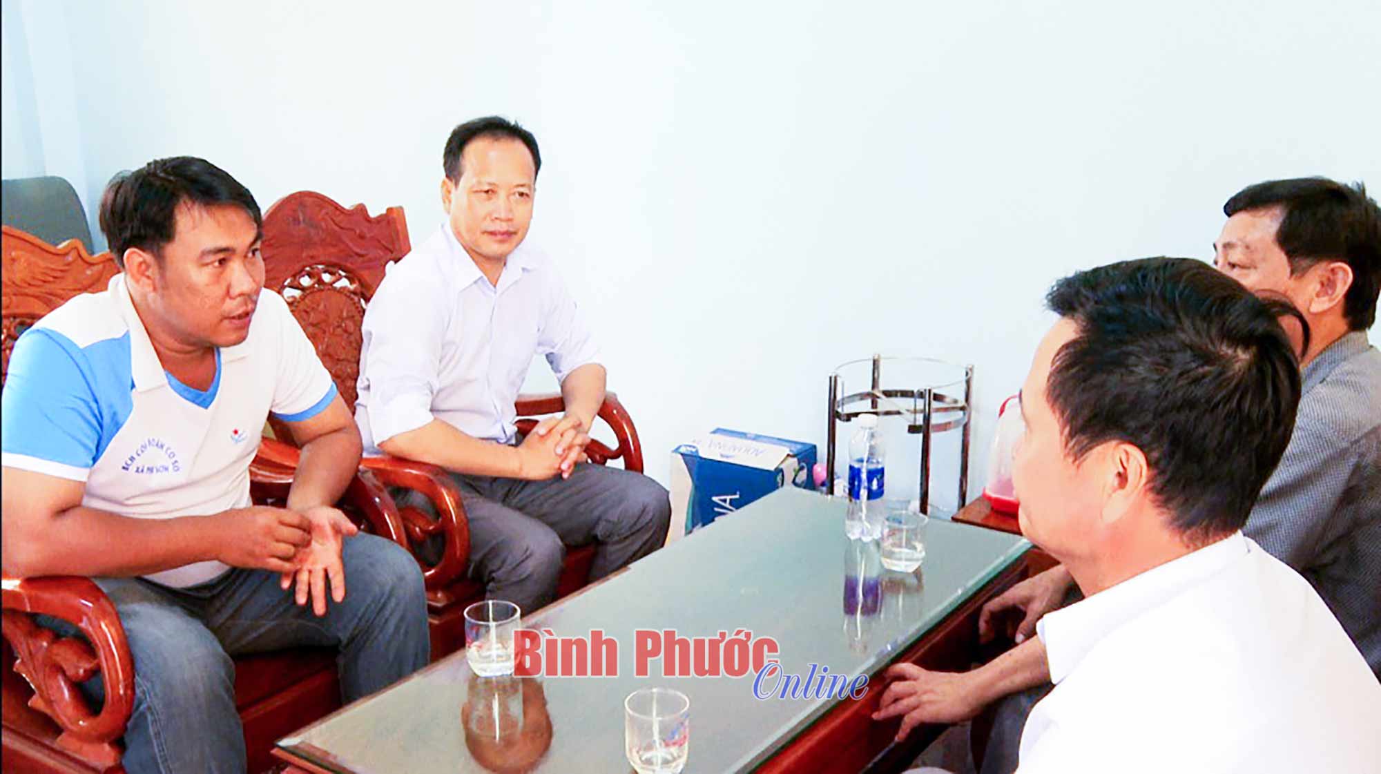 Tận tụy vì dân - Binh Phuoc, Tin tuc Binh Phuoc, Tin mới tỉnh Bình Phước