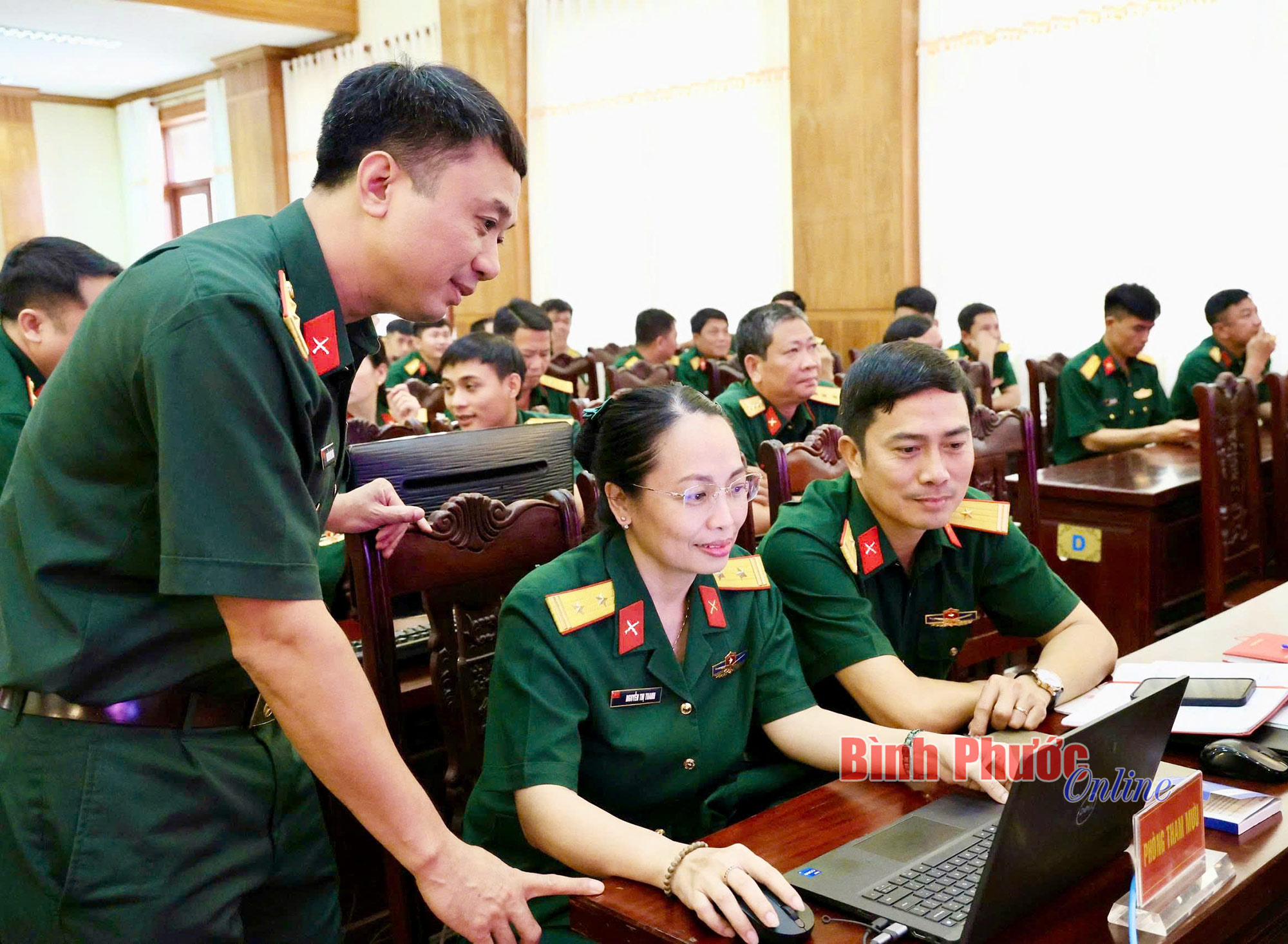 Tập huấn phần mềm quản lý văn bản, điều hành sử dụng chữ ký số - Binh ...