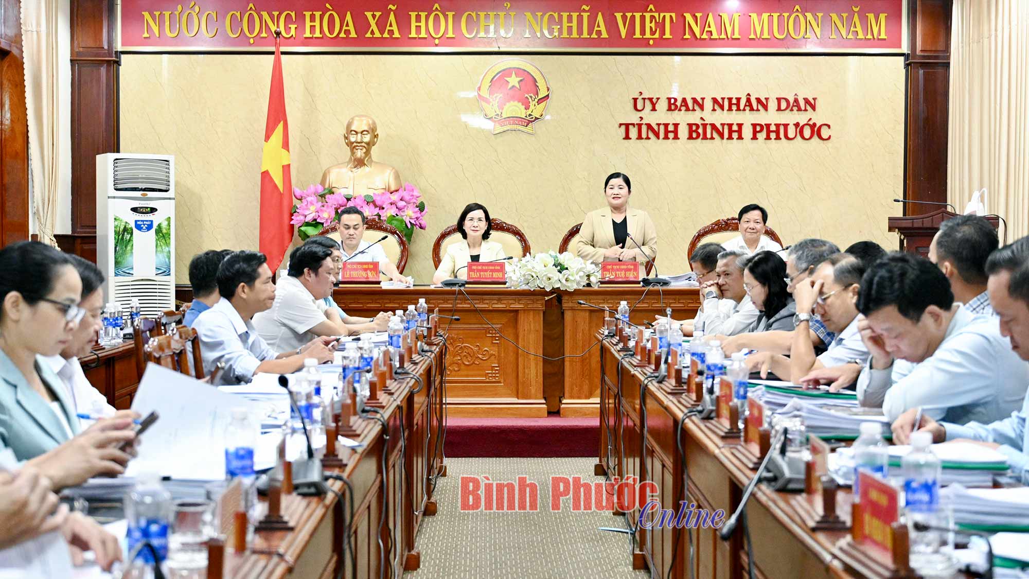 Thống nhất cao các nội dung trình kỳ họp giữa năm của HĐND tỉnh - Binh Phuoc, Tin tuc Binh Phuoc ...