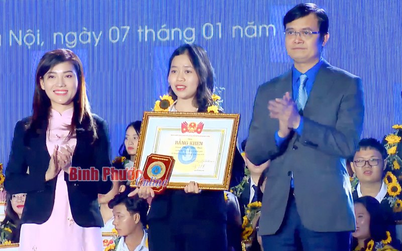 Bồi đắp lý tưởng cách mạng cho thế hệ trẻ - Binh Phuoc, Tin tuc Binh ...