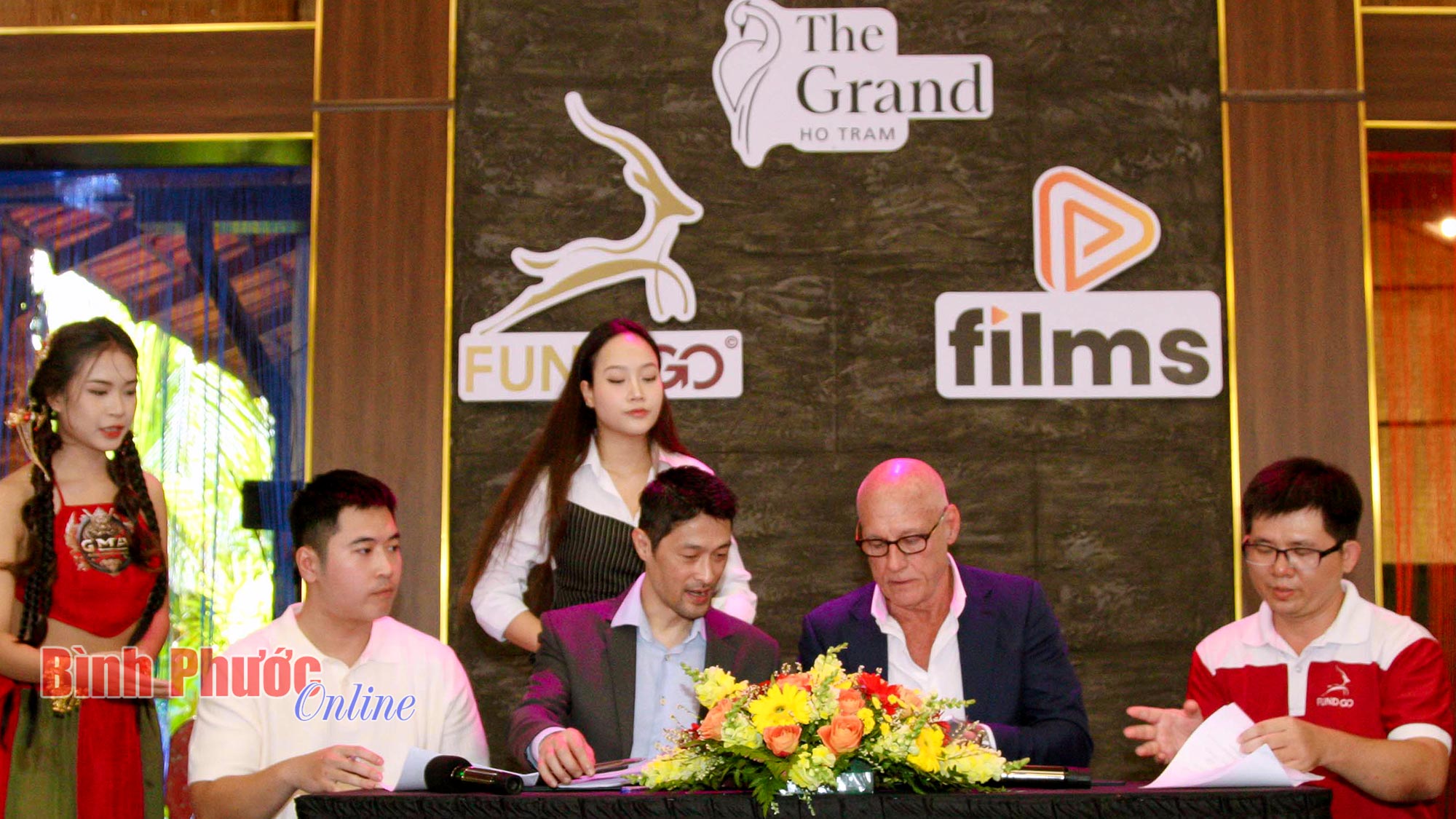 GMA cùng các đối tác tạo nên cú hit mới cho võ thuật Việt Nam - Binh ...