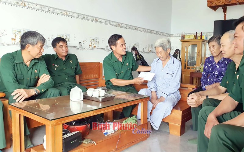 Ngời sáng phẩm chất bộ đội Cụ Hồ - Binh Phuoc, Tin tuc Binh Phuoc, Tin ...